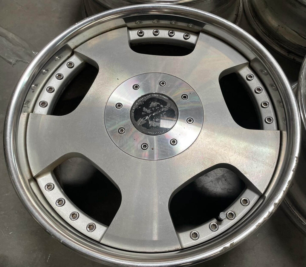 17” Riverside Hot Stuff Precious 4/5x114.3 | Wetmore Wheels